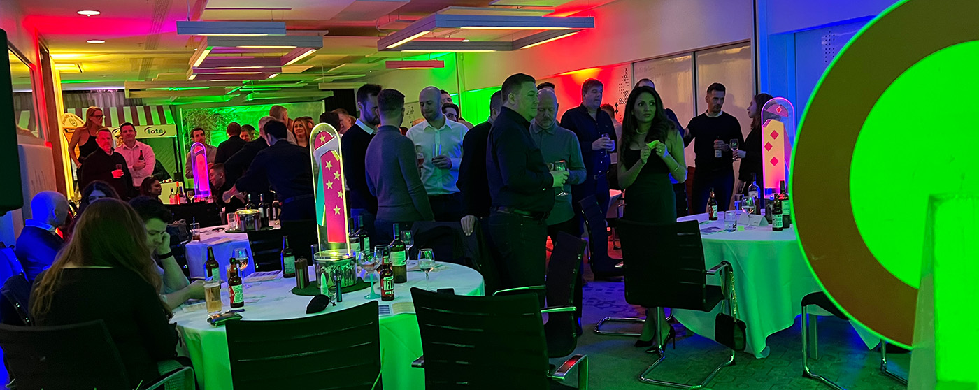 Corporate Evening Events & Ideas | Memorable Company Employee Entertainment