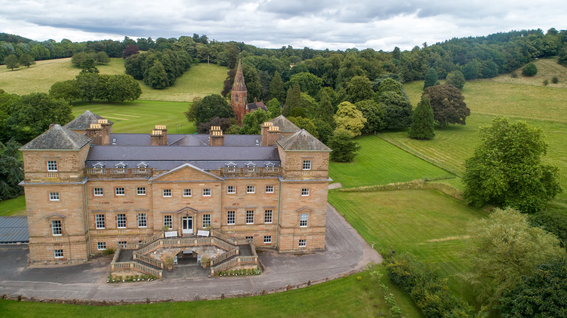 Hagley Hall | A Bright Vision Events Venue